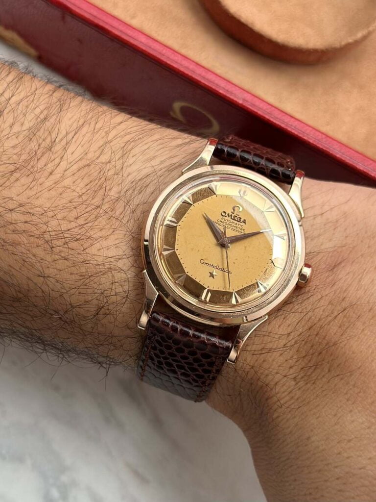 Omega Constellation De Luxe 2853 oro macizo 18K, automático - Relojes Club