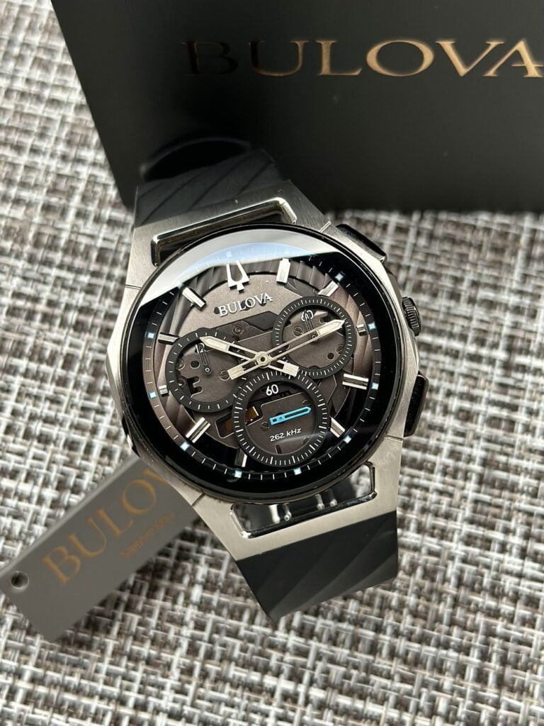 Bulova Curv Chronograph 98A161, de cuarzo - Relojes Club