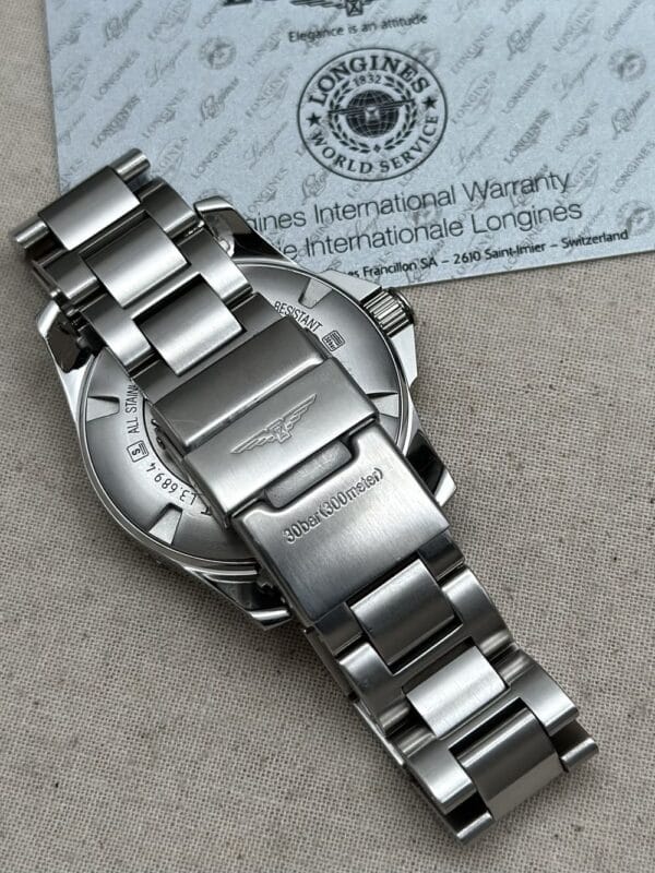 Longines HydroConquest Red Bezel 41 mm, de cuarzo - Relojes Club