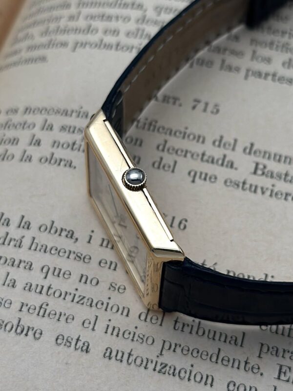Rolex Cellini 18K Gold 25 x 34 mm Champagne Dial 4105, a cuerda ...