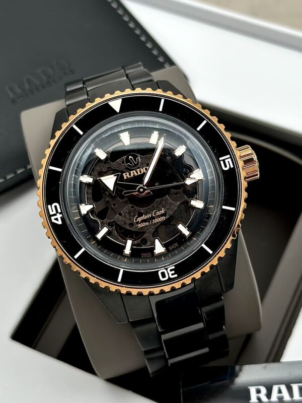 Rado Captain Cook High-Tech Ceramic 43 mm R32127162 FULL SET ...